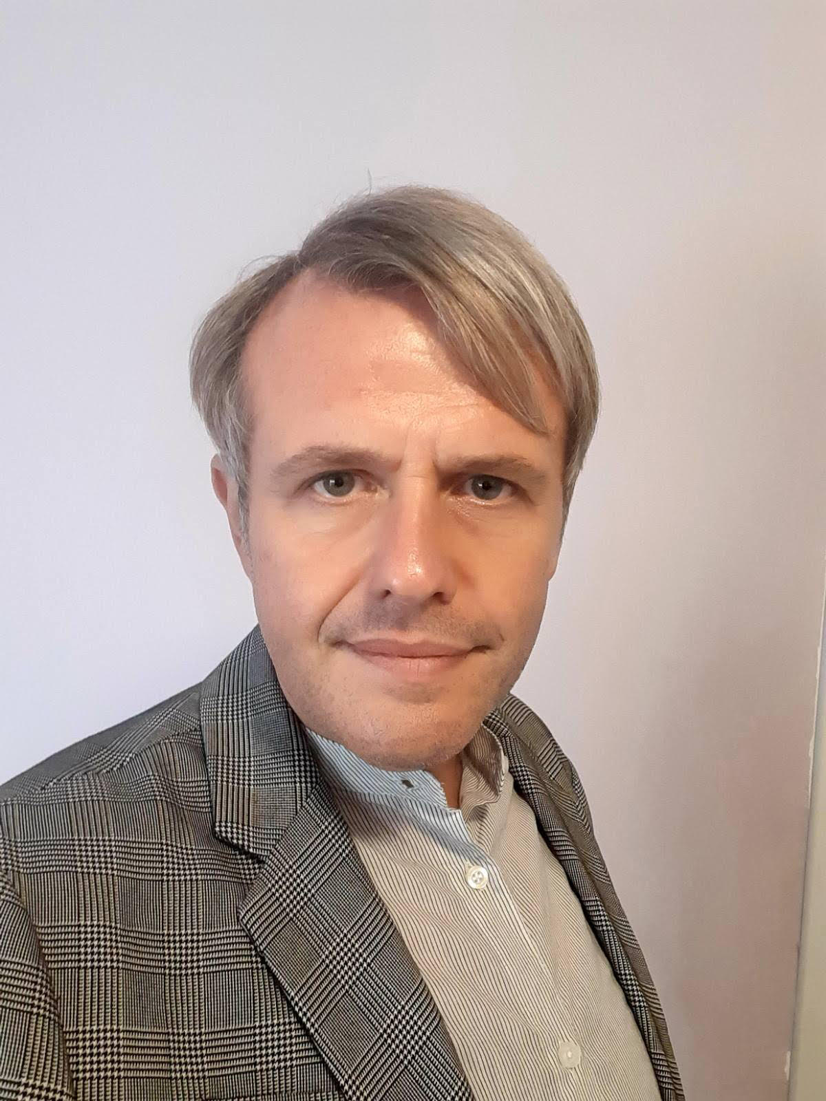 Hirurška ordinacija Dr Dinko Milas - SARADNICI